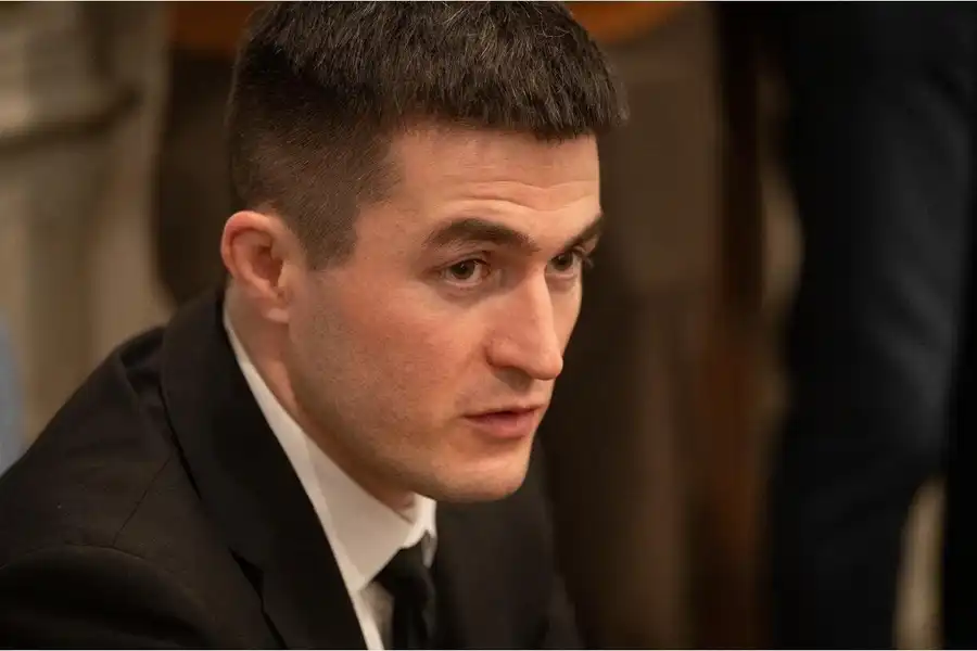 AINave - Navigate the world of AI with ease