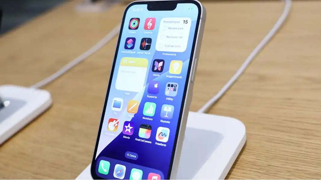 Apple's new iOS update could make your iPhone unre... - AINave