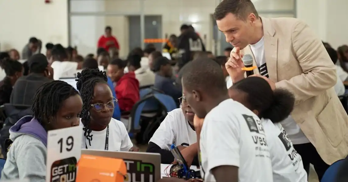 AINave - Navigate the world of AI with ease