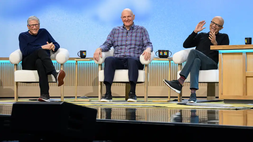 Inside Microsoft’s 50th: Iconic moments, strong me... - AINave