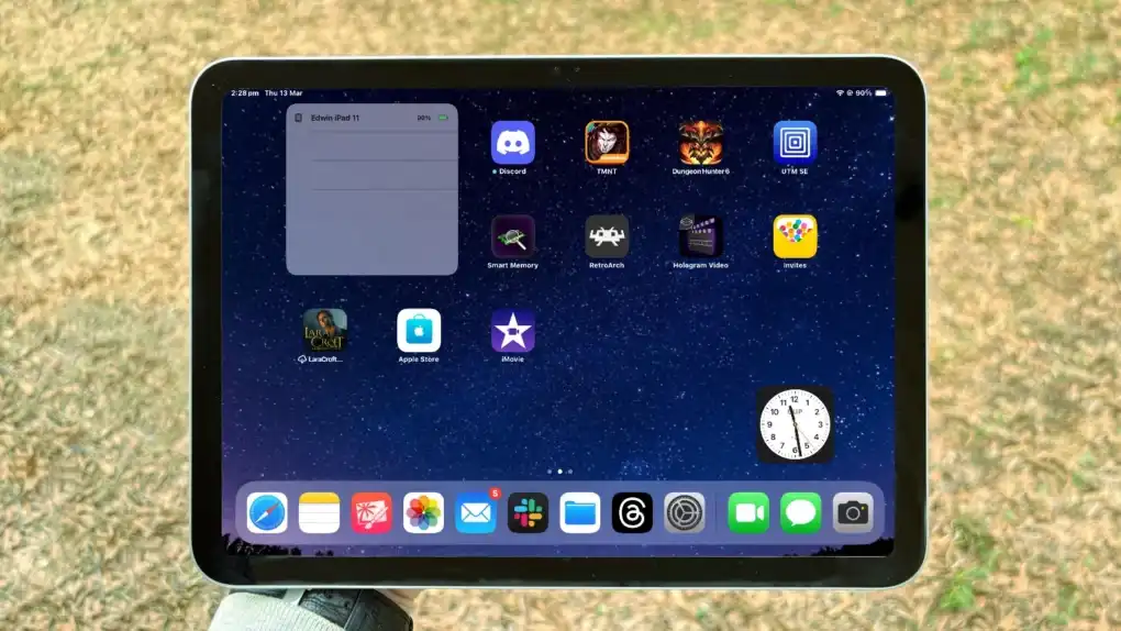 iPad 11: Amazing value from a budget tablet [Revie... - AINave