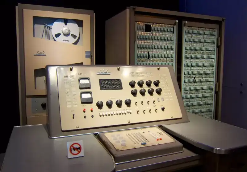 AINave - Navigate the world of AI with ease