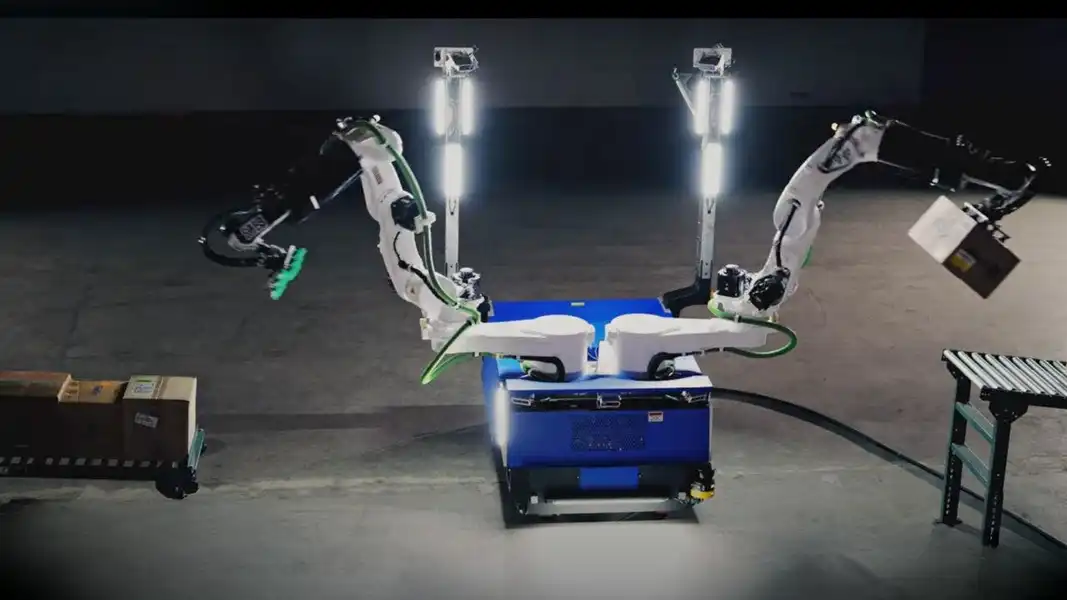 World’s first AI-powered industrial super-humanoid... - AINave